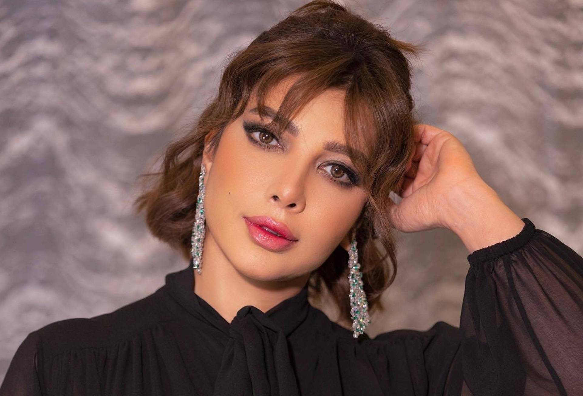 بالفيديو - بعد نجاح حفلها.. أصالة تعلق على المطالبة بإلغاء الحفل | Laha ...